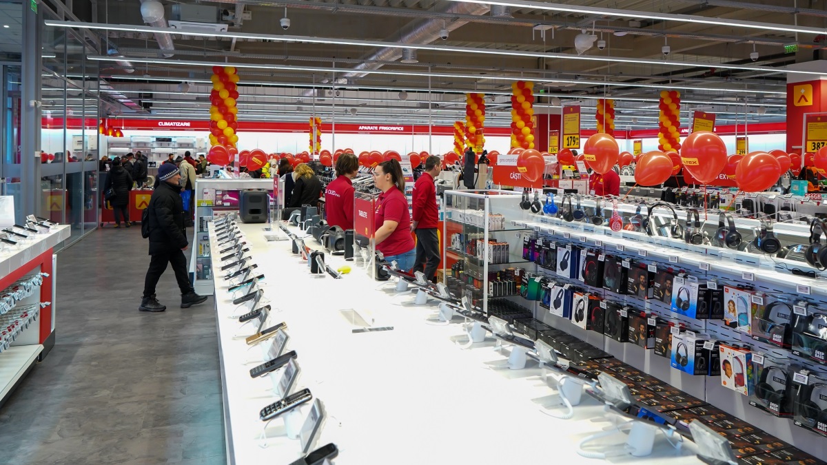 Altex România inaugurează primul magazin din Caransebeș – boio.ro